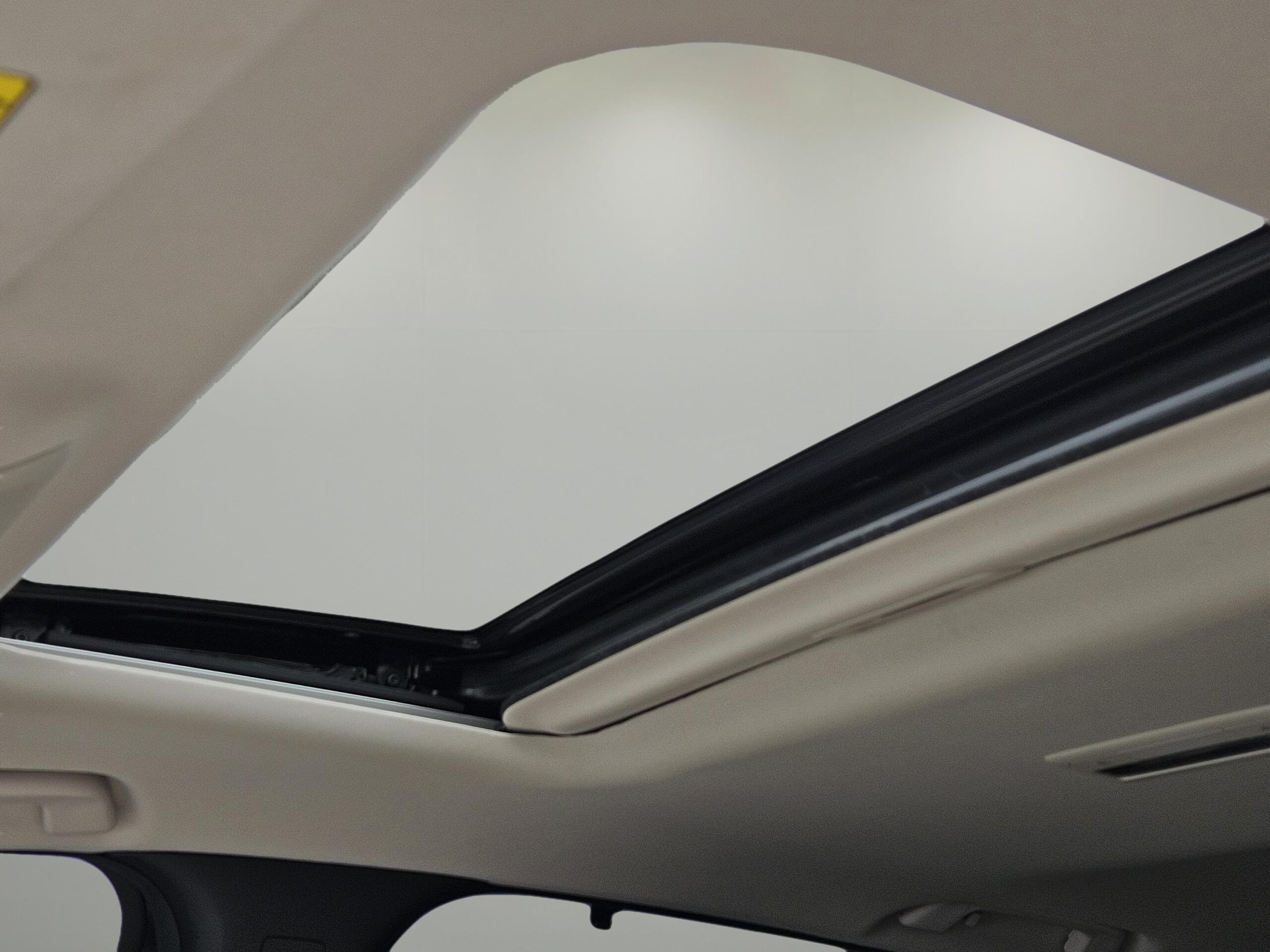 2024 Mazda CX-90 3.3 Turbo Preferred Plus - Auto Express Credit